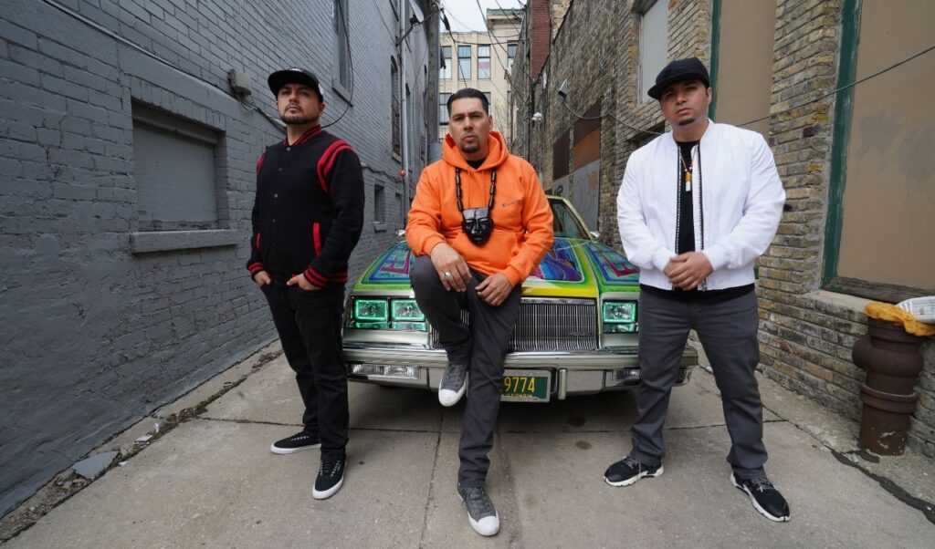 Kinto Sol estrena "mexicanos bravos" - CHILANGO STYLE