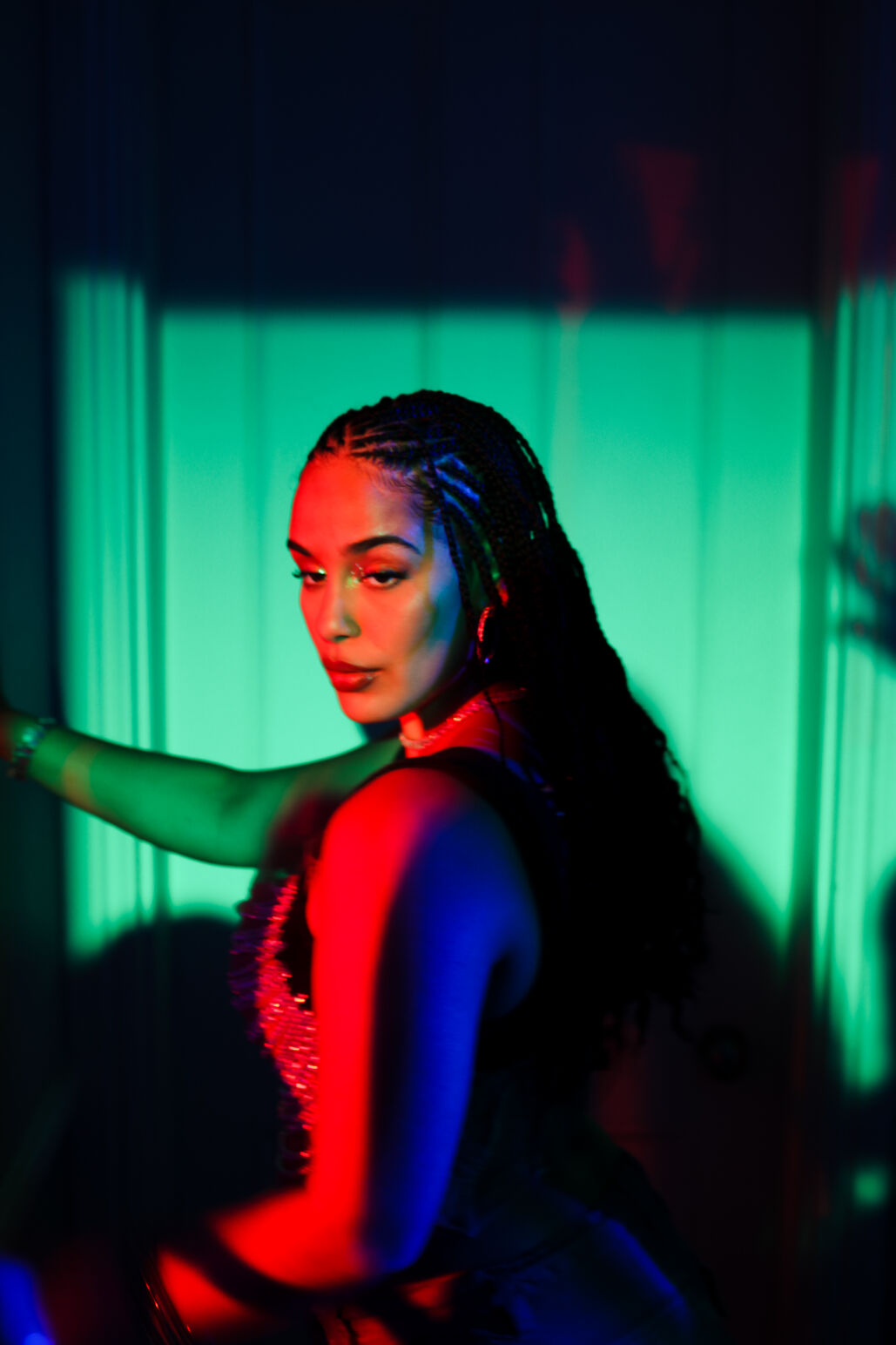 Jorja Smith presenta el remix "Little Things" x Gypsy Woman - CHILANGO ...